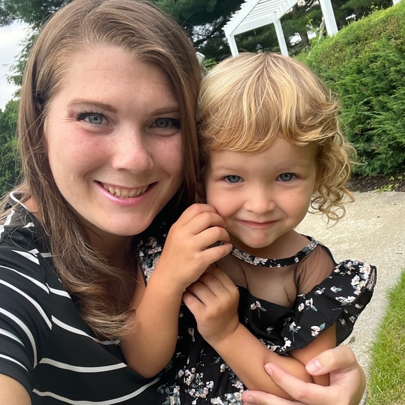 Kiana's Closet (@kiana_dimatteo) | Poshmark